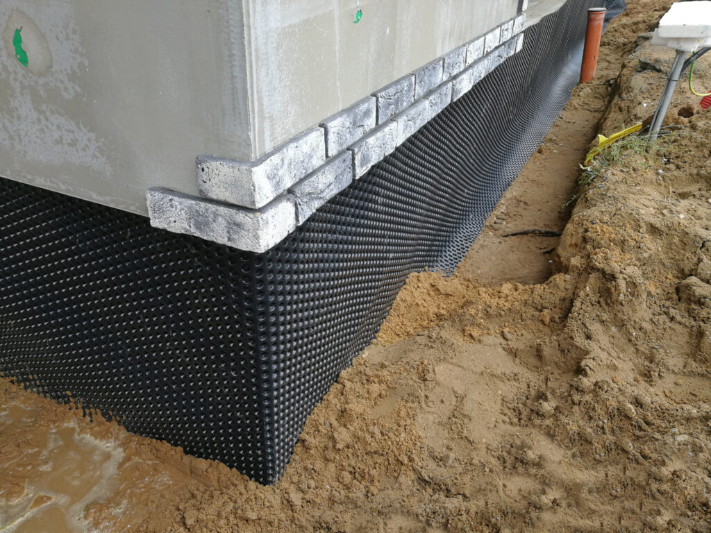 Exterminator & Crawlspace Contractor Kilmarnock VA | Commonwealth Pest ...